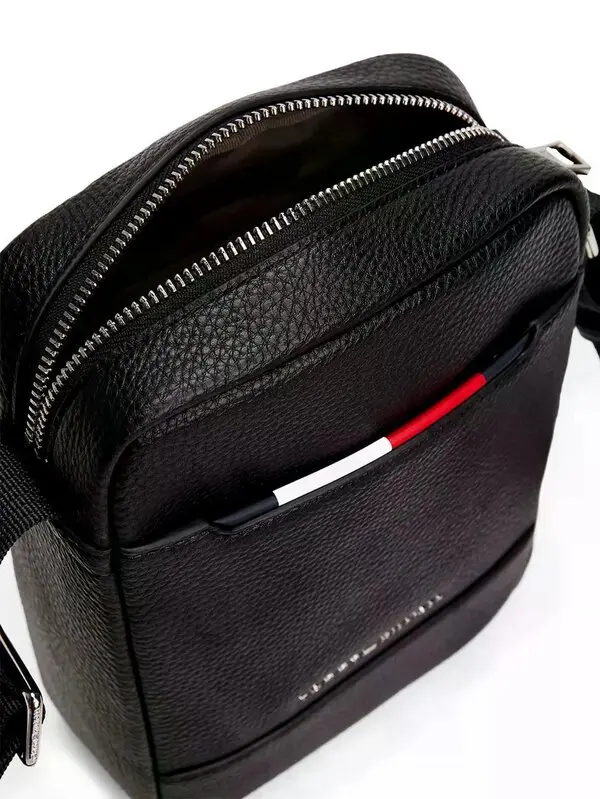 Tommy Hilfiger Zip-fastening Messenger Bag