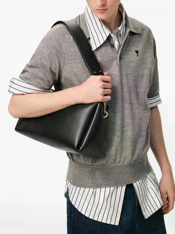 AMI Paris Medium Carrousel Shoulder Bag In Smooth Leather - Black