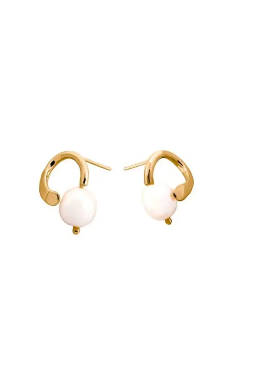 PIERETTI Clara Freshwater Pearl Stud Earrings - Gold Plate