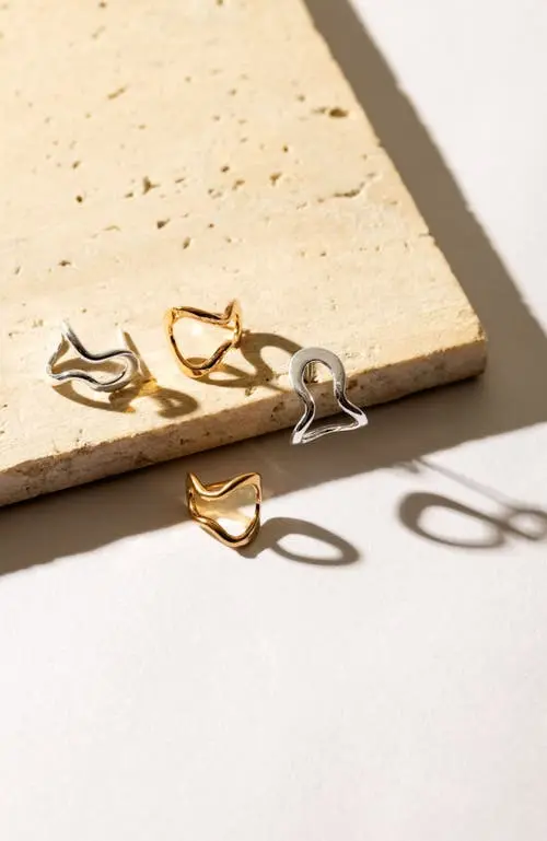 PIERETTI Cochi Huggie Earrings - Silver Plate