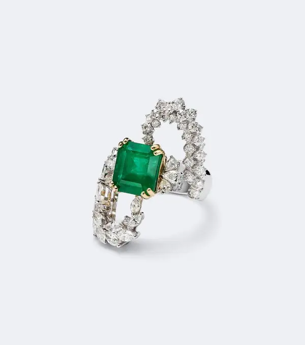 Yeprem 18kt White Gold Emerald And Diamond Ring - Silver