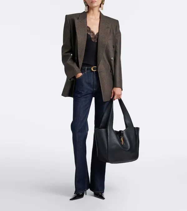 Saint Laurent Le 5 À 7 Bea Tote Bag - Black