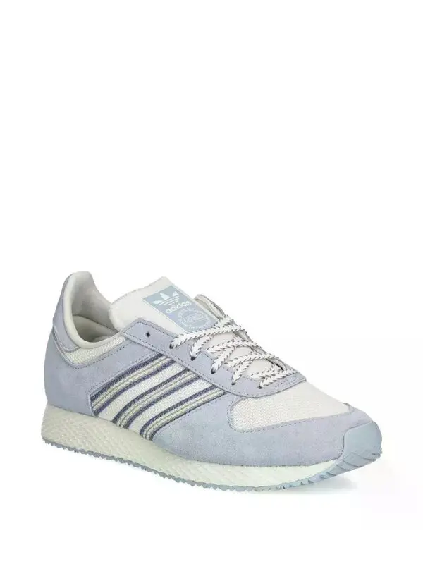Adidas Striped-details Sneakers - Blue