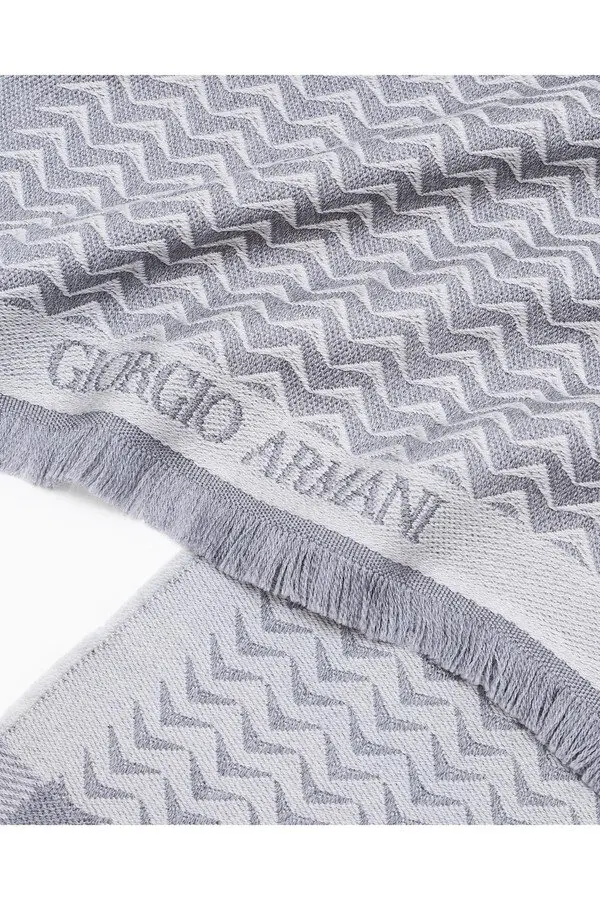 Giorgio Armani Jacquard Virgin-wool Scarf - Grey