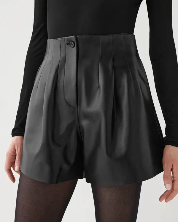 Veronica De Piante Tilly Nappa Leather Short