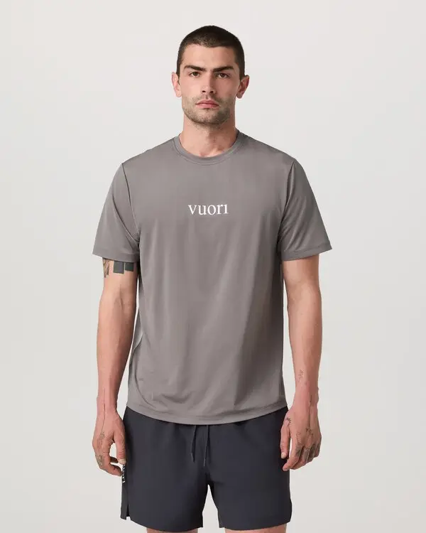 Vuori Short Sleeve Viewpoint Performance T-shirt 2.0 Pro - Cavern Grey Pro