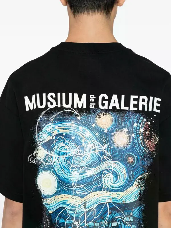 MUSIUM DIV. Stamps Motif T-shirt
