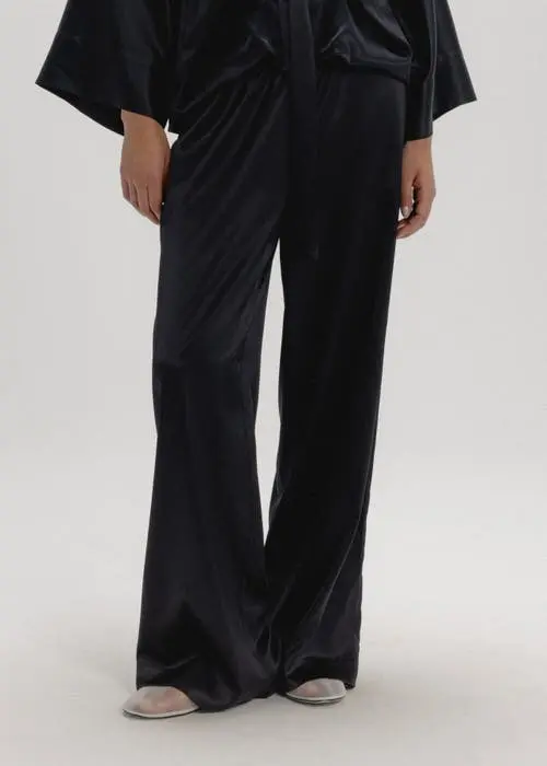 ALAS Silk Wide Leg Pants - Black