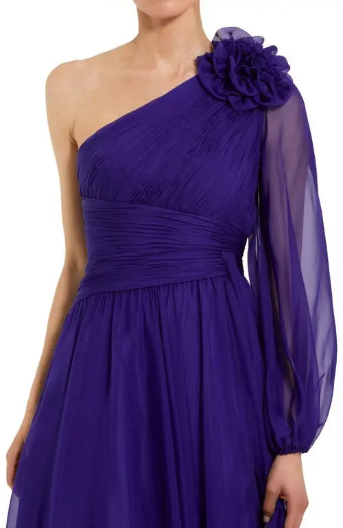 Mac Duggal One-shoulder Chiffon Gown With 3d Floral