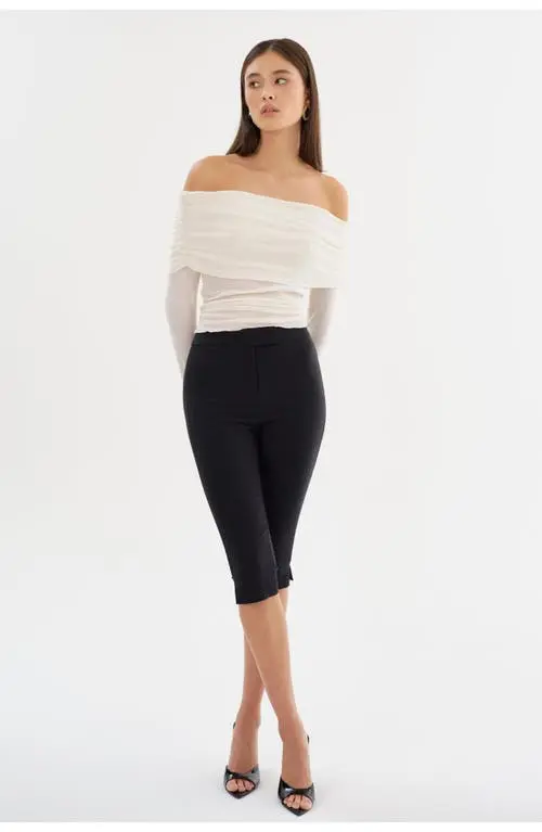 LAMARQUE Stretch Twill Capri - Black