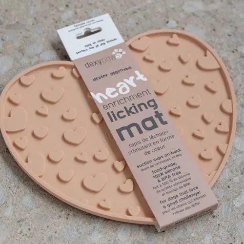 DEXYPAWS Enrichment Lick Mat Blush Heart Grooved Silicone