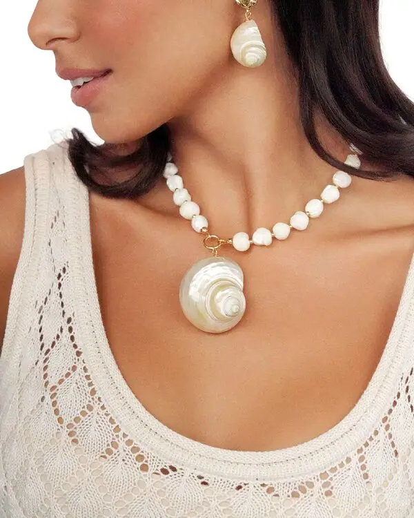 Ettika Shell Pendant Necklace