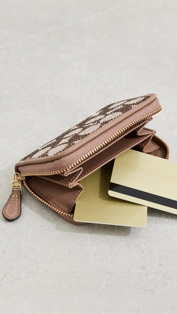 COACH Crystal Signature Jacquard Essential Small Card Case - B4/mushroom
