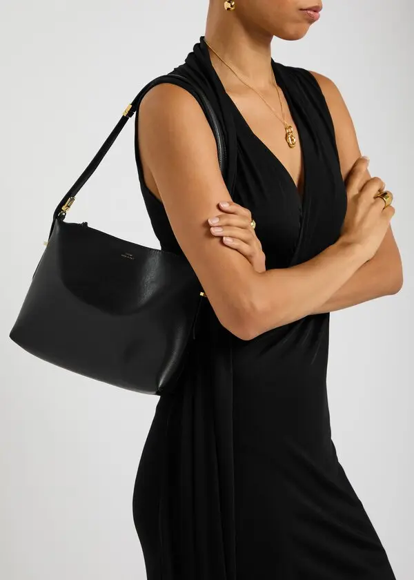 TOTEME Bevel Leather Top Handle Bag - Black