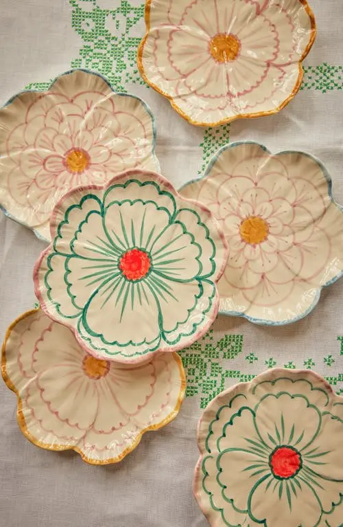 RICE BY RICE Set Of 4 Flower Shaped Side Plates