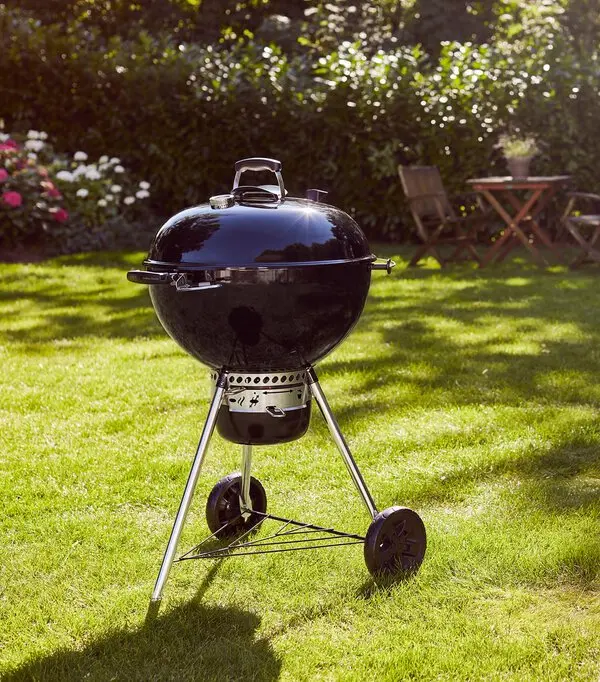WEBER Master-touch Gbs E-5750 Charcoal Barbecue