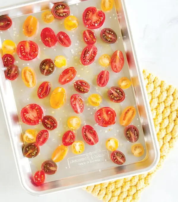 NORDICWARE Aluminium Naturals Quarter Sheet