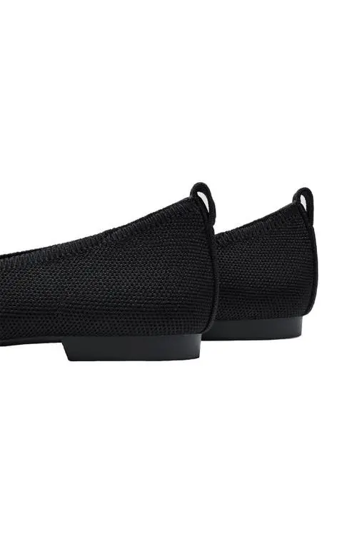 Vivaia Square-toe Flats
