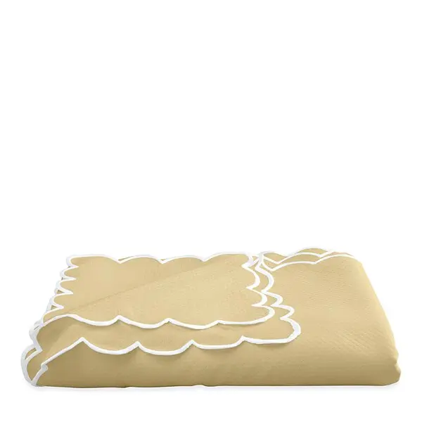 MATOUK 1350 Savannah Gardens Round Tablecloth, 120 - Butter