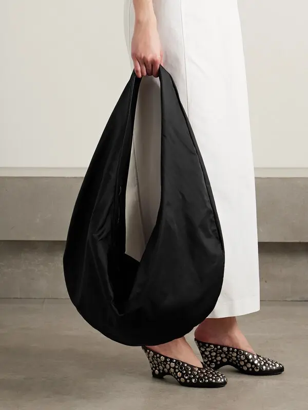 Khaite Olivia Sport Xl Shoulder Bag - Black