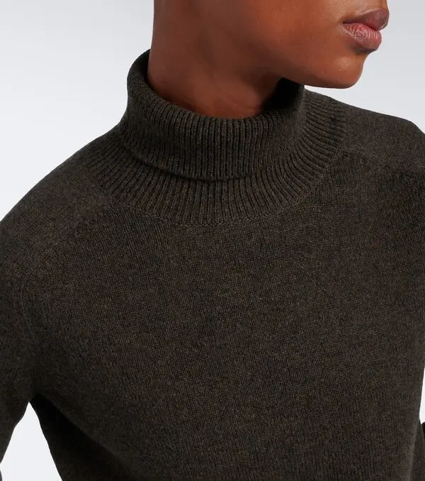 Victoria Beckham Wool Turtleneck Sweater - Green