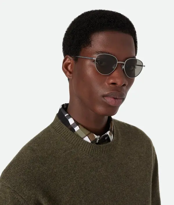 Bottega Veneta Intrecciato Panthos Sunglasses - Silver/gray