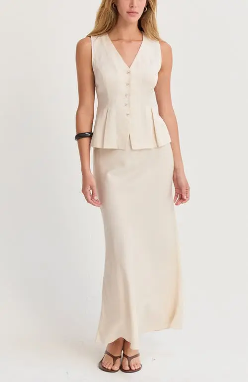 CRESCENT Pleated Lyocell Vest