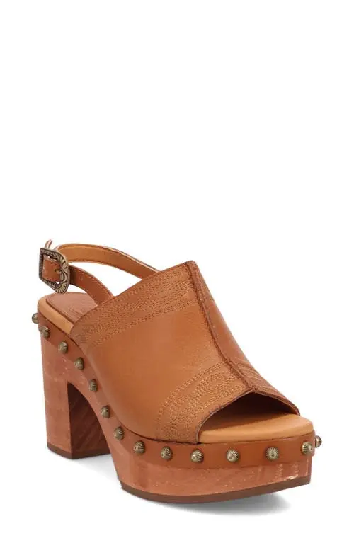 DINGO Clover Slingback Platform Sandal - Tan