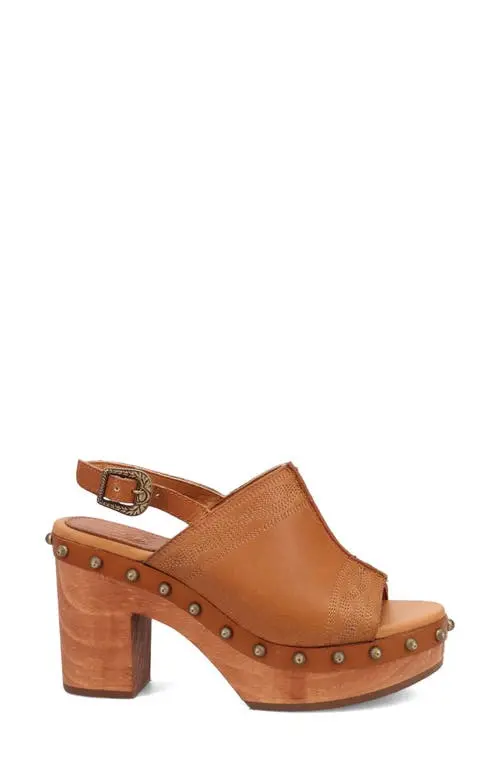 DINGO Clover Slingback Platform Sandal - Tan