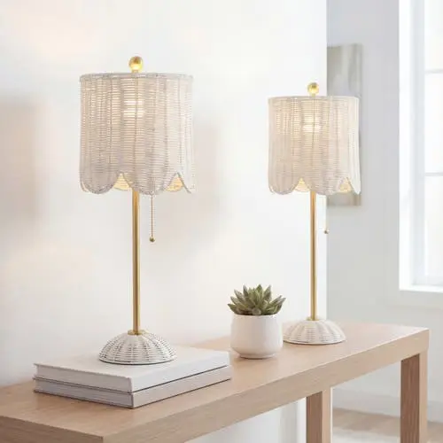 JONATHAN Y Celerie 27.5" Coastal Bohemian Rattan/iron Scalloped Buffet Led Table Lamp With Pull Chain - White/brass Gold