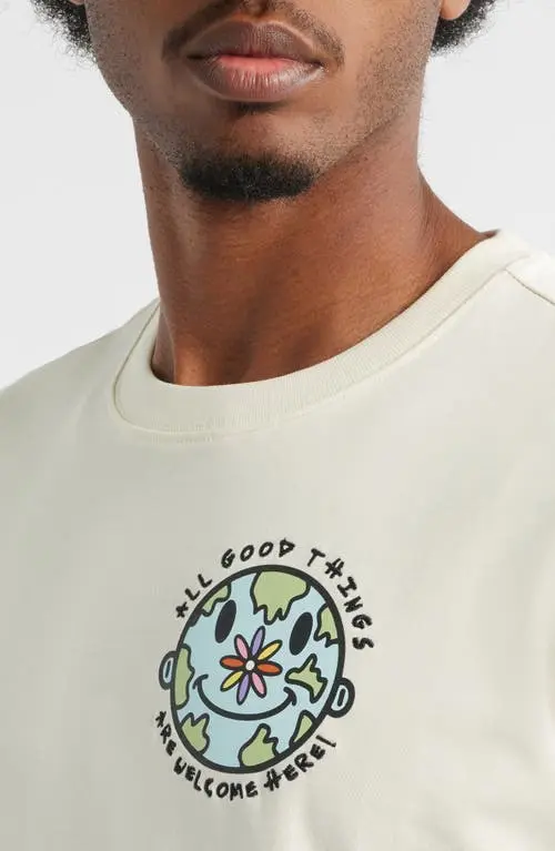 VIC GARCIA WORLD Love All Graphic T-shirt - Cream