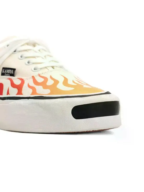 KAMIYA Herc Flame-pattern Vulcanized Sneakers - White