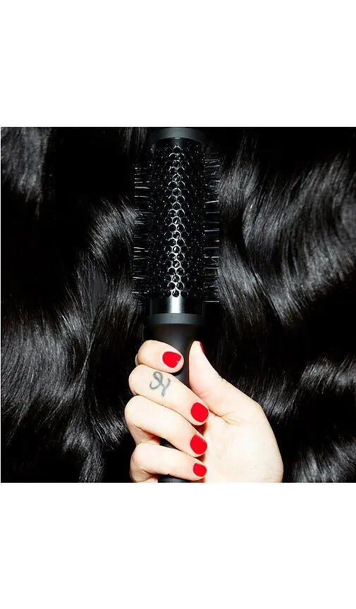 GHD 1.3 Ceramic Vented Round Brush - Black