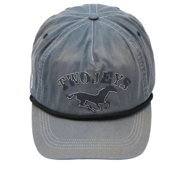TWOJEYS Wild Horse Baseball Cap