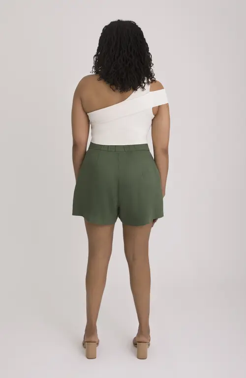 AAM THE LABEL High-waisted Relaxed Fit Short - Pine