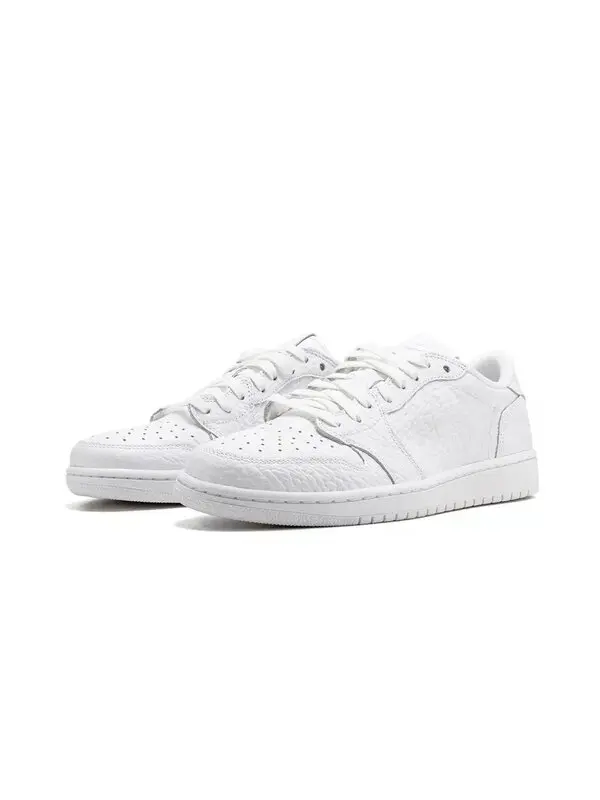JORDAN 1 Retro Low Ns Sneakers