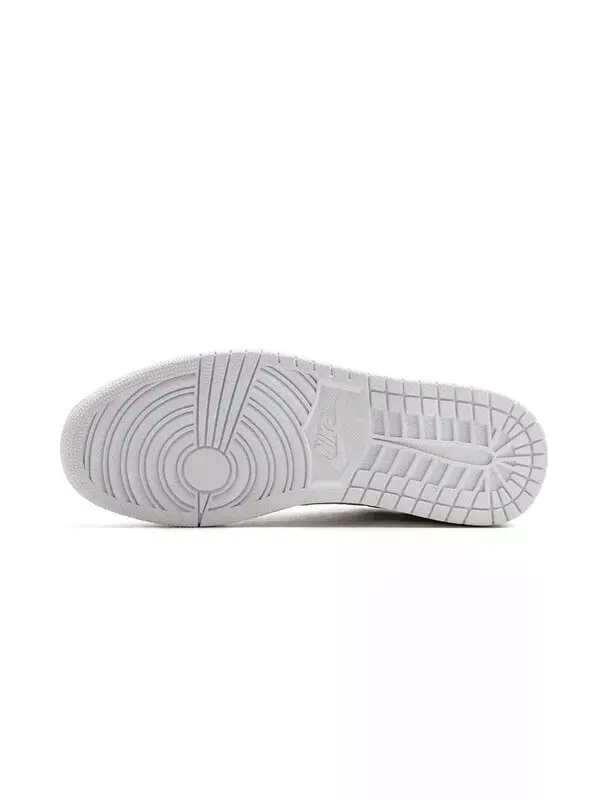 JORDAN 1 Retro Low Ns Sneakers