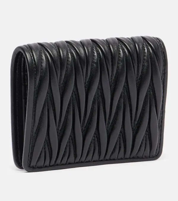Miu Miu Logo Matelassé Leather Wallet - Black