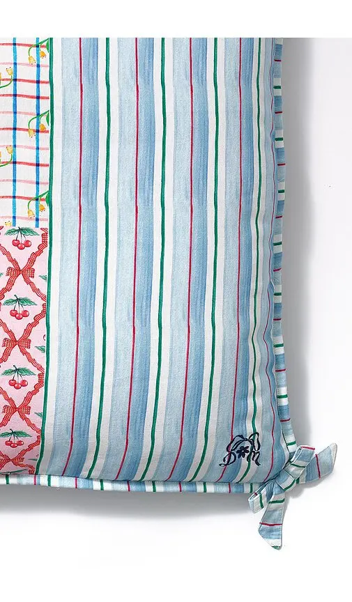 DAMSON MADDER Pet Bed