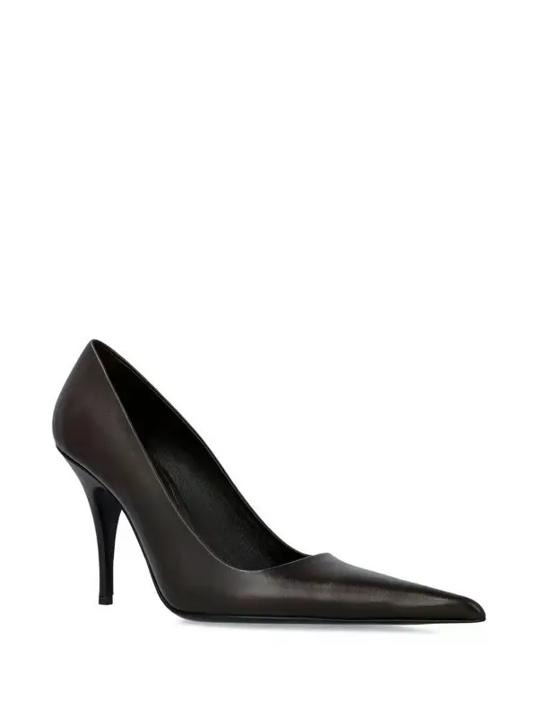 Vetements Pointed-toe Pumps