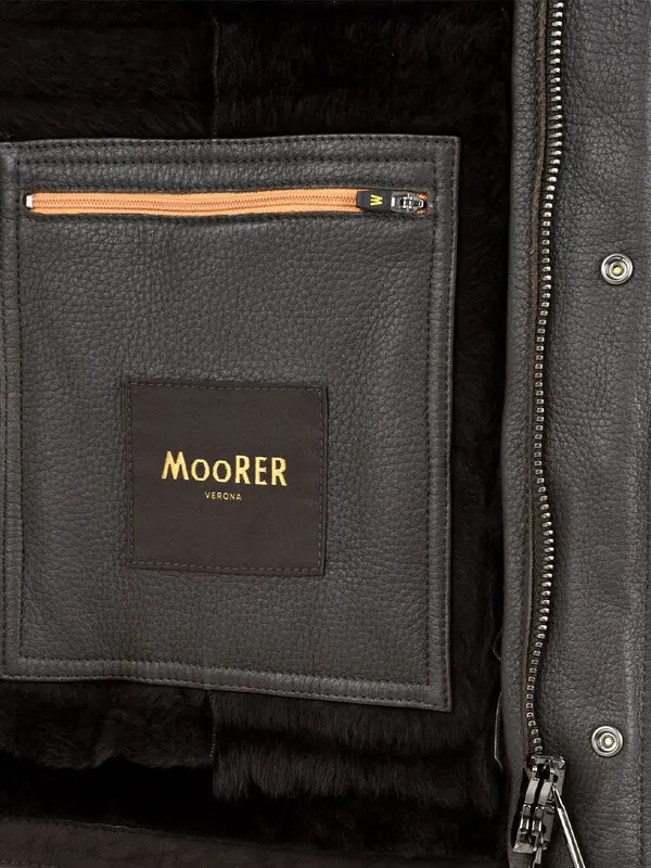 MOORER Coat