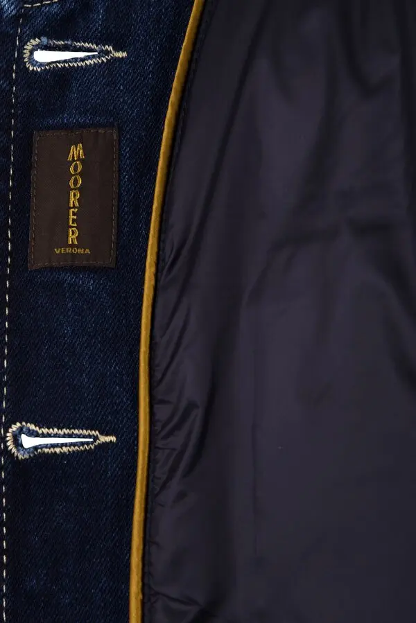 MOORER Button Detailed Coat