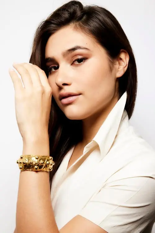 Sylvia Toledano Theodora Cuff