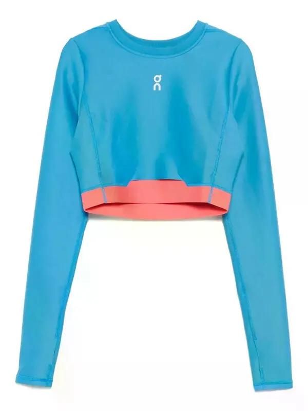 On Long-sleeved Crop Top