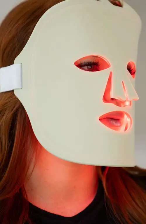 FRINGE Red Light Therapy Mask