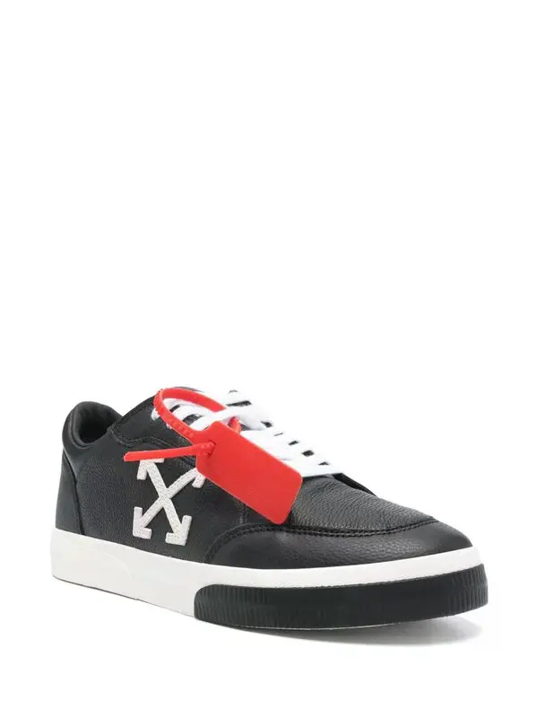 Off-White Low Vulcanized Sneakers
