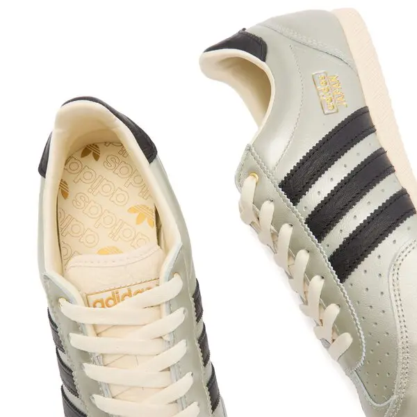 Adidas Japan W