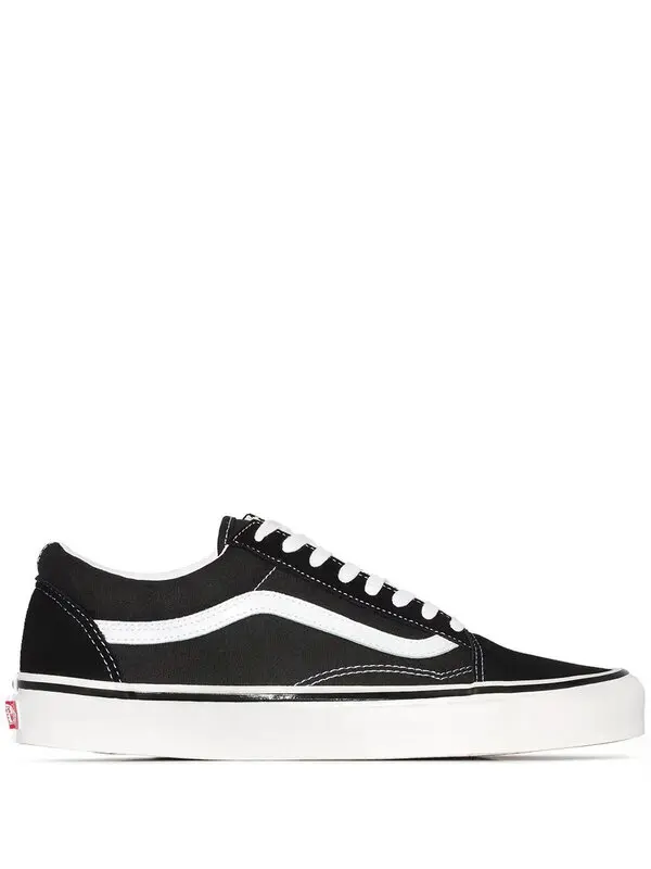 VANS Old Skool Low-top Sneakers - Black