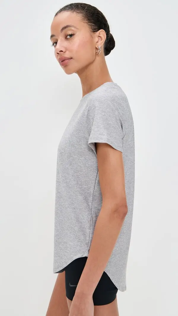 Beyond Yoga Featherweight Tee - Silver Mist