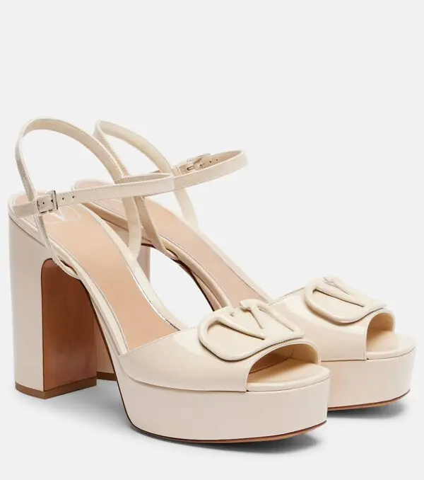 Valentino Garavani Vlogo Signature 115 Leather Platform Sandals - White
